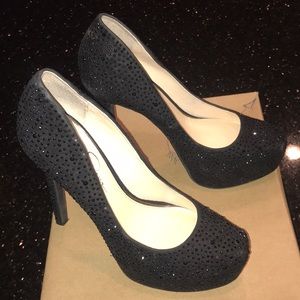 Jessica Simpson | Shoes | Jessica Simpson Black Rhinestone Pumps | Poshmark